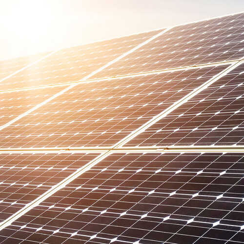 Solar modules: FE model validation & stress distribution - Polytec